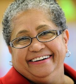 Beverly Hall : Awards | Carnegie Corporation of New York