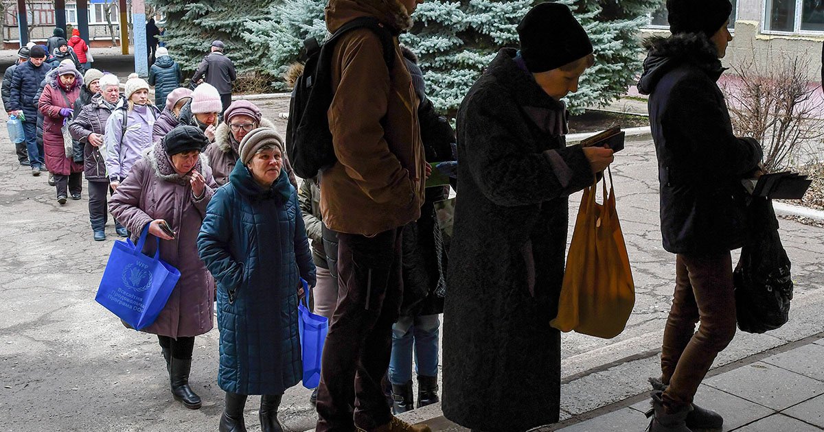 How Do Americans and Russians View the War in Ukraine? | Emerging ...