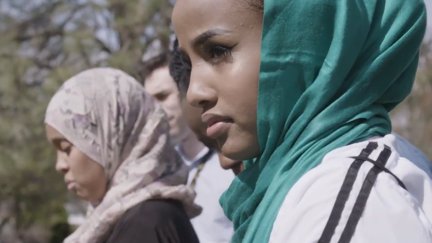 Community Policing in Refugee Neighborhoods | Immigration | Carnegie ...