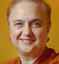 Lidia Bastianich : Awards | Carnegie Corporation of New York